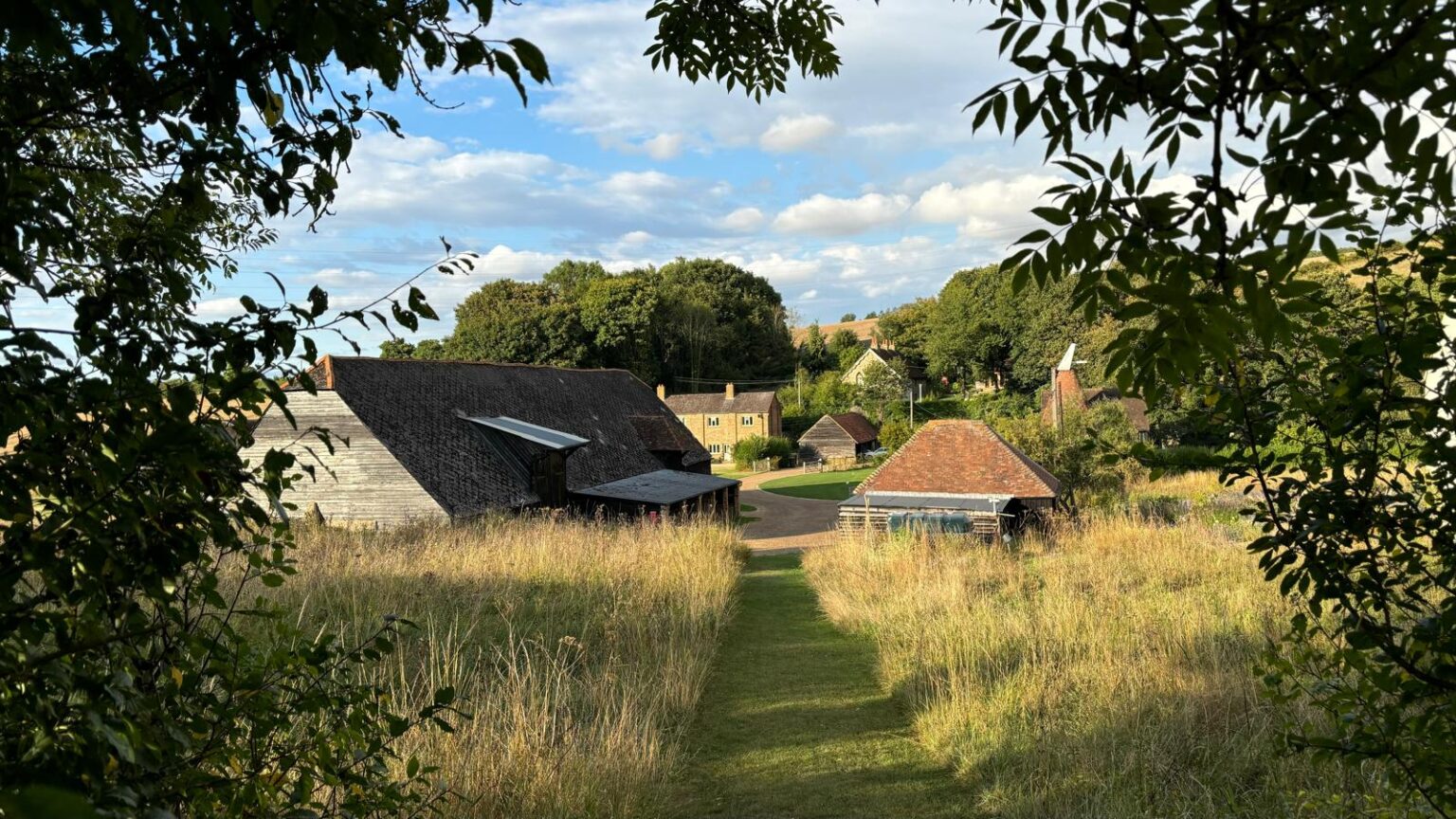 Austin Farm, DA4 - Farm Locations