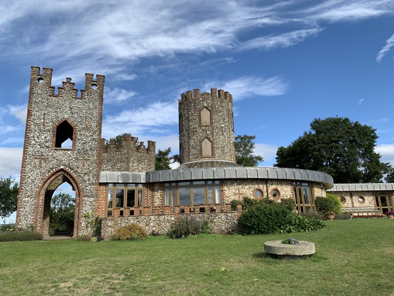 Buck Farm | For hire for filming and shoots | Farms in Buckinghamshire