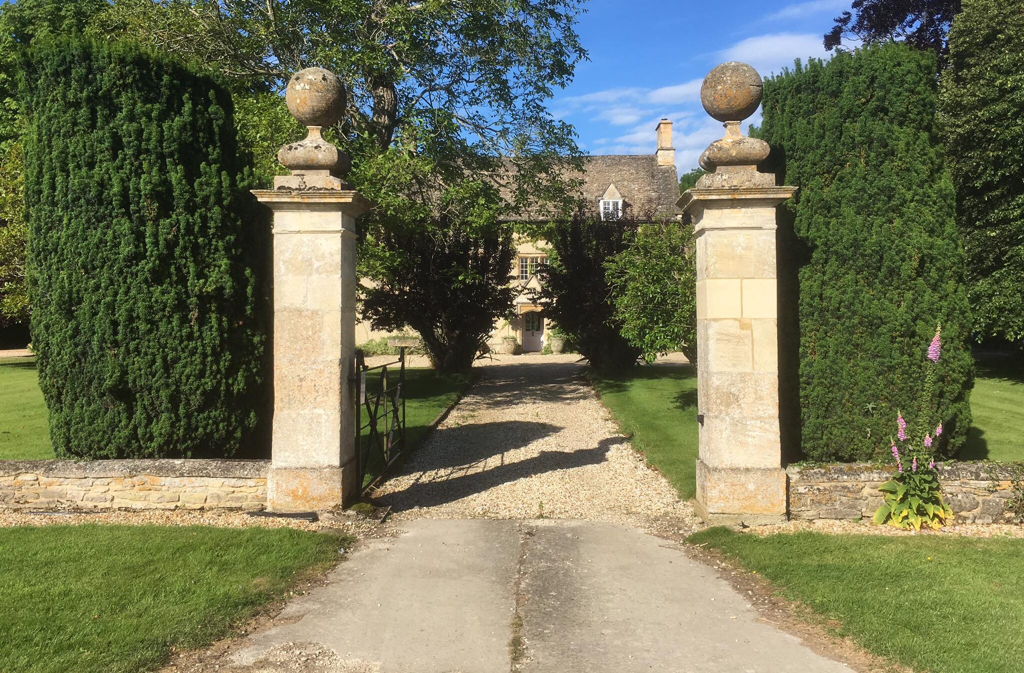 Knights Moat Farm | For Filming and Photoshoots | Farm Locations