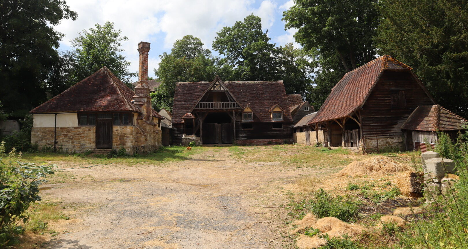 Bygone Farm | For hire for filming and photoshoots | Farms in Kent